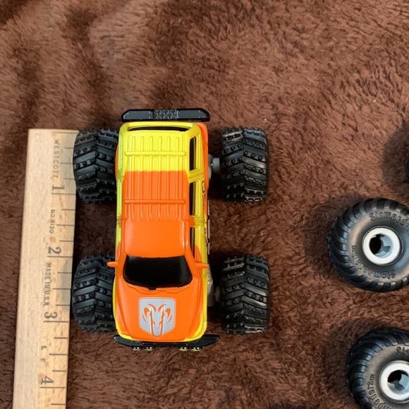 Dodge | Toys | Dodge Durango Monster Truck Tires 4 Wheel Vehicle Toy ...